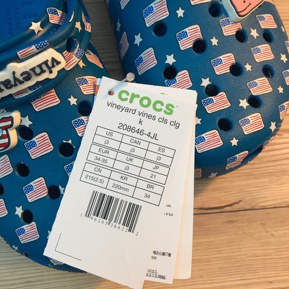 CROCS | Shoes | Crocs Vineyard Vines Classic Clog | Poshmark